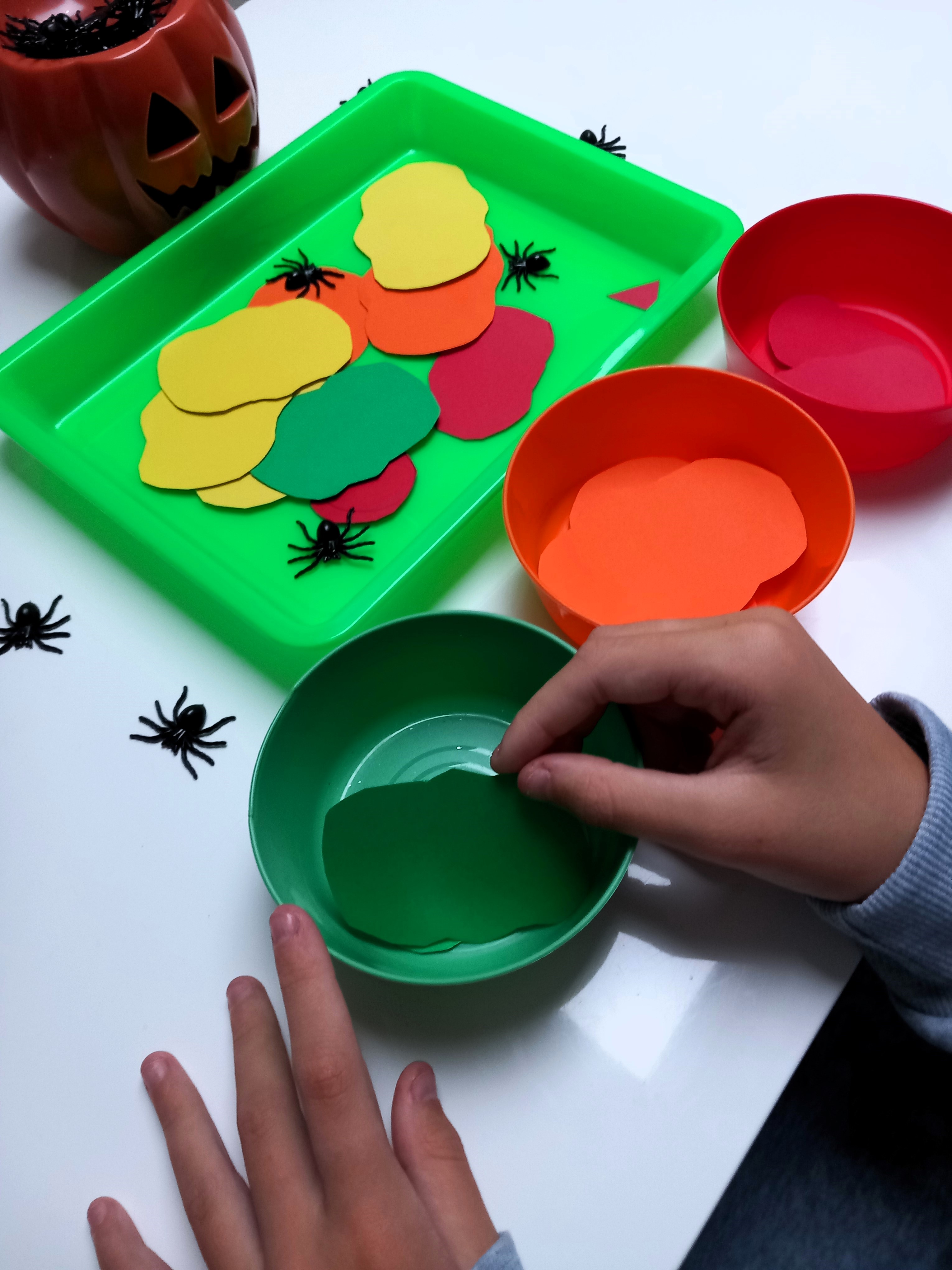 Fun and Easy Halloween Activities for Centers in Preschool and ...